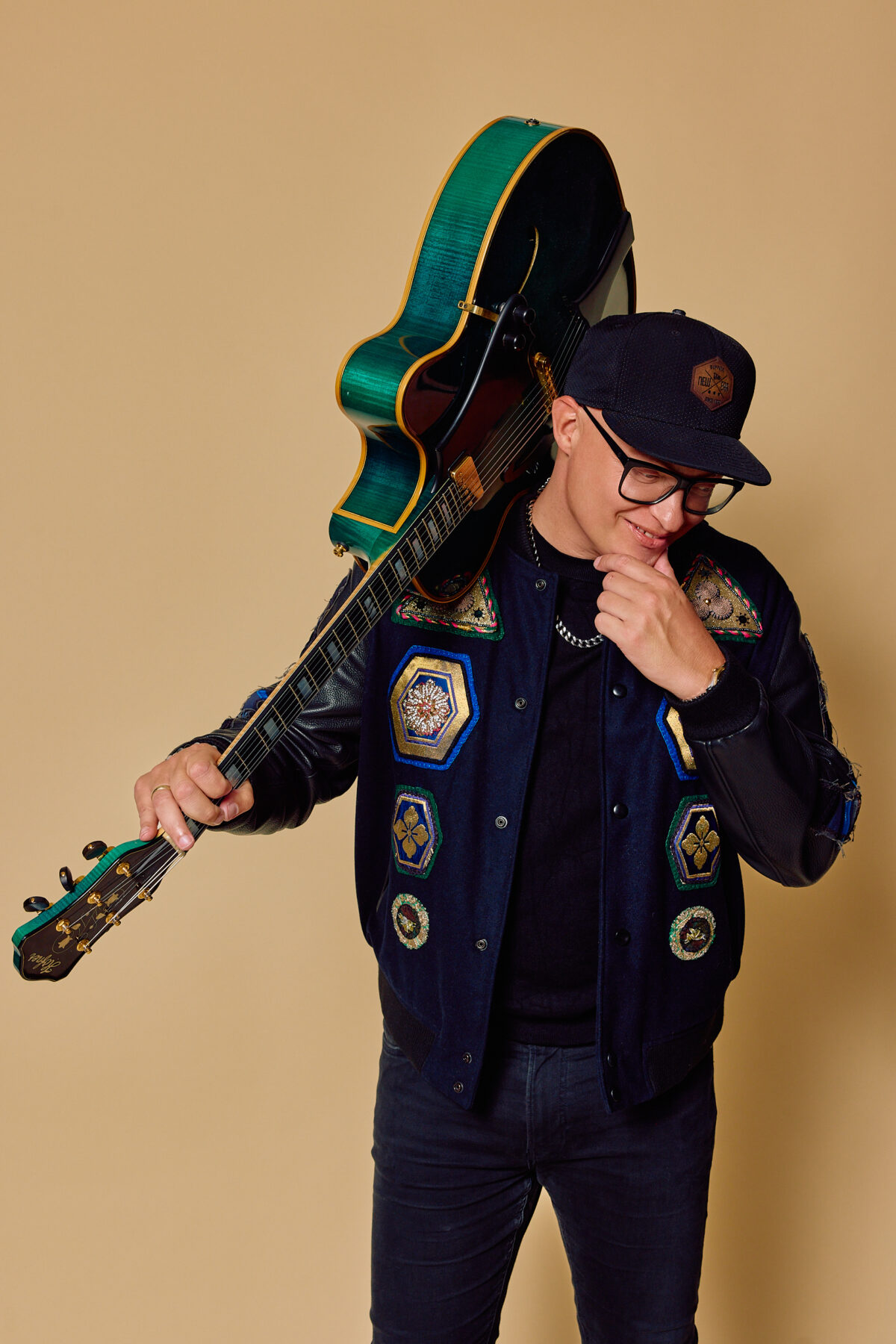 TORSTEN GOODS | Official Website – Jazz-Gitarrist, -Sänger und -Komponist.